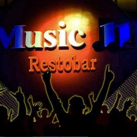 Music 11 Restobar - L8NX